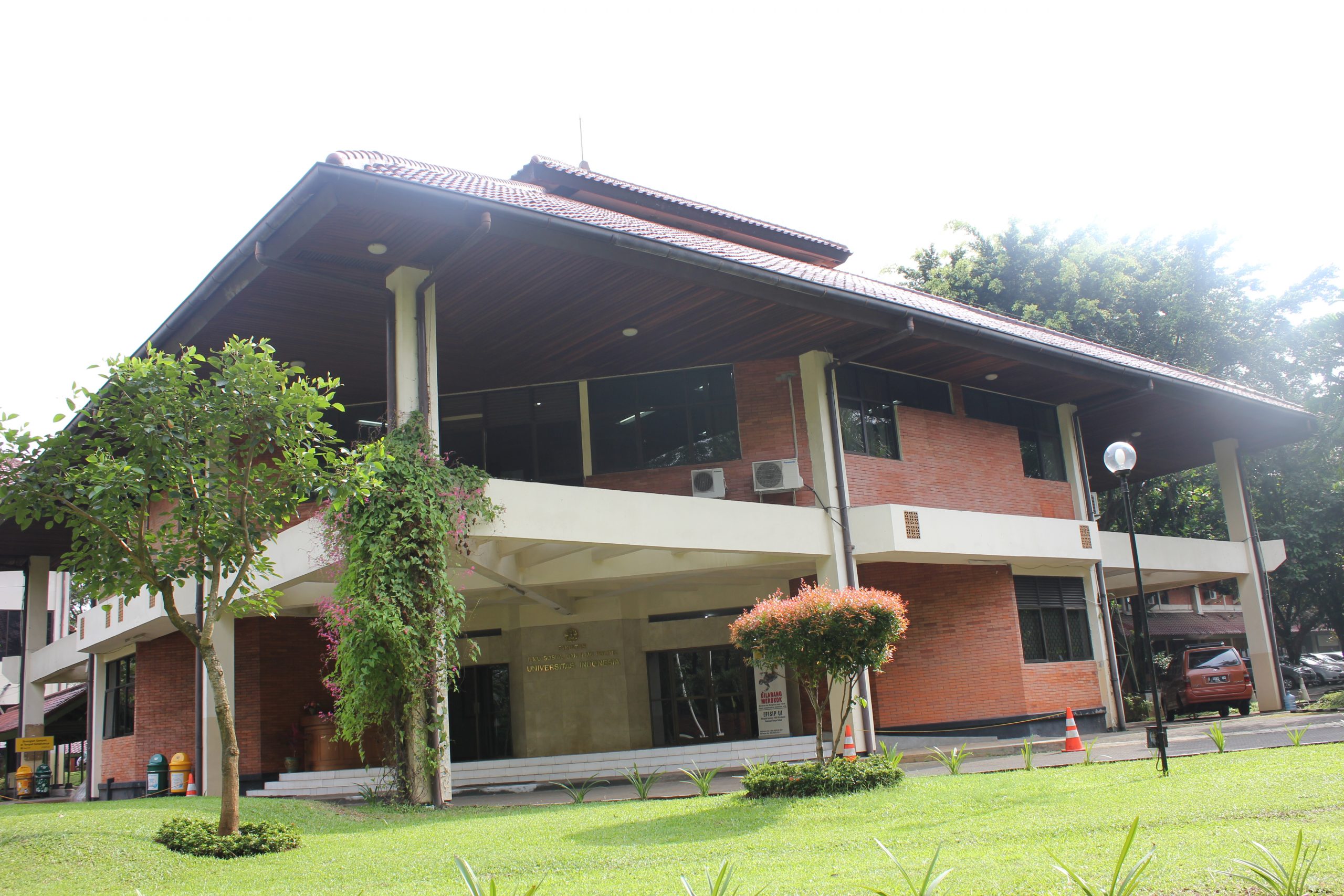 IMG_0829 – Fakultas Ilmu Sosial dan Ilmu Politik – Universitas Indonesia